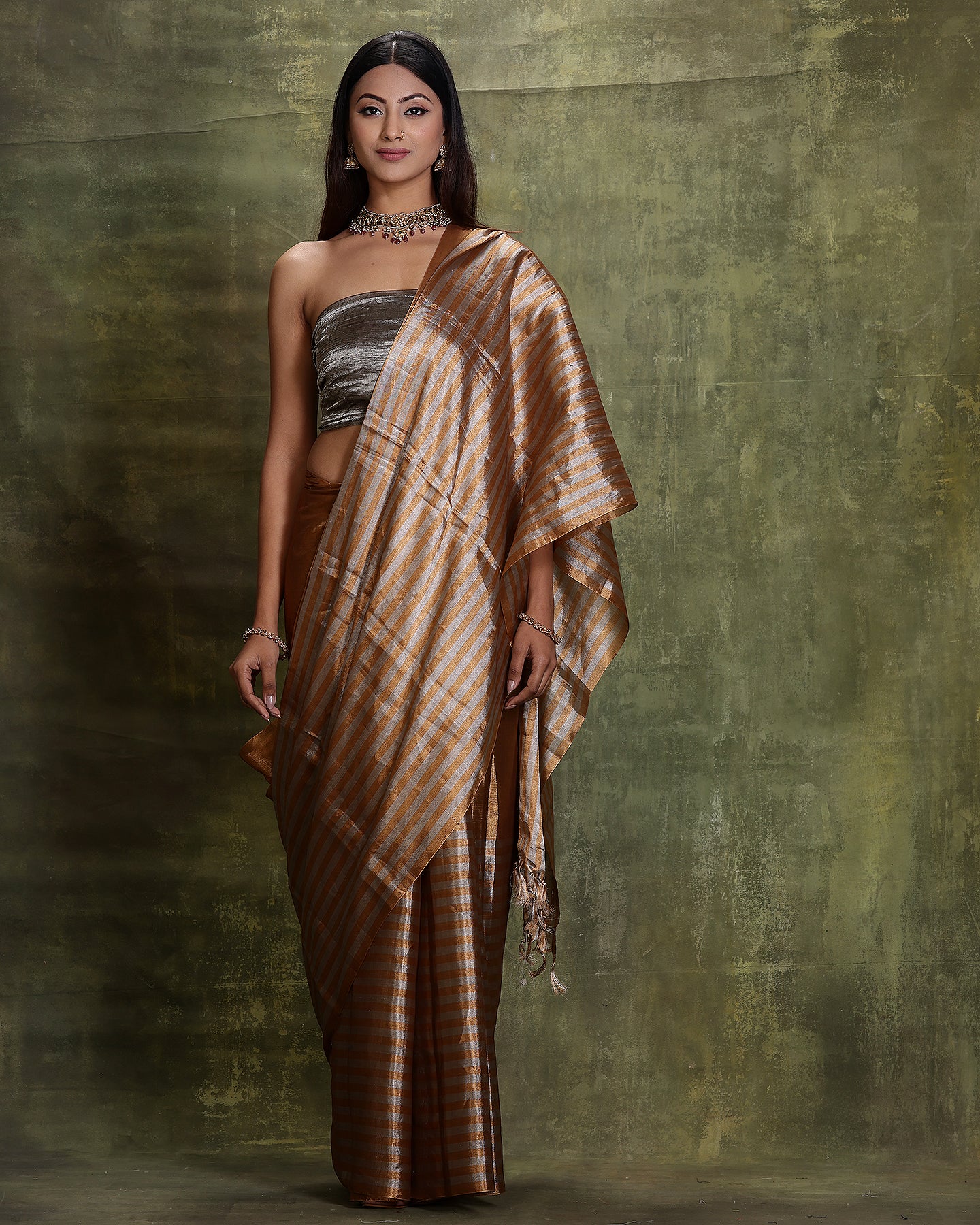 Handwoven Gold - Silver Tissue Silk Saree